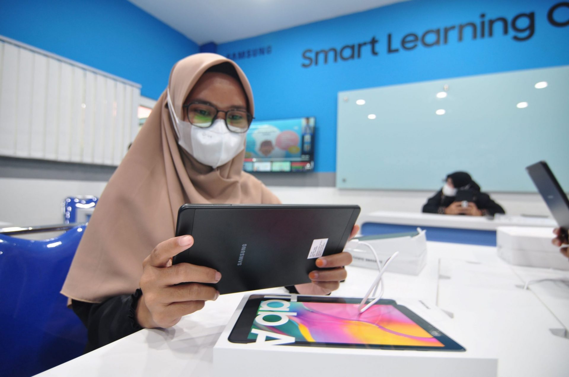 Samsung Resmikan Smart Learning Class di Kota Palu - Trendtech Indonesia
