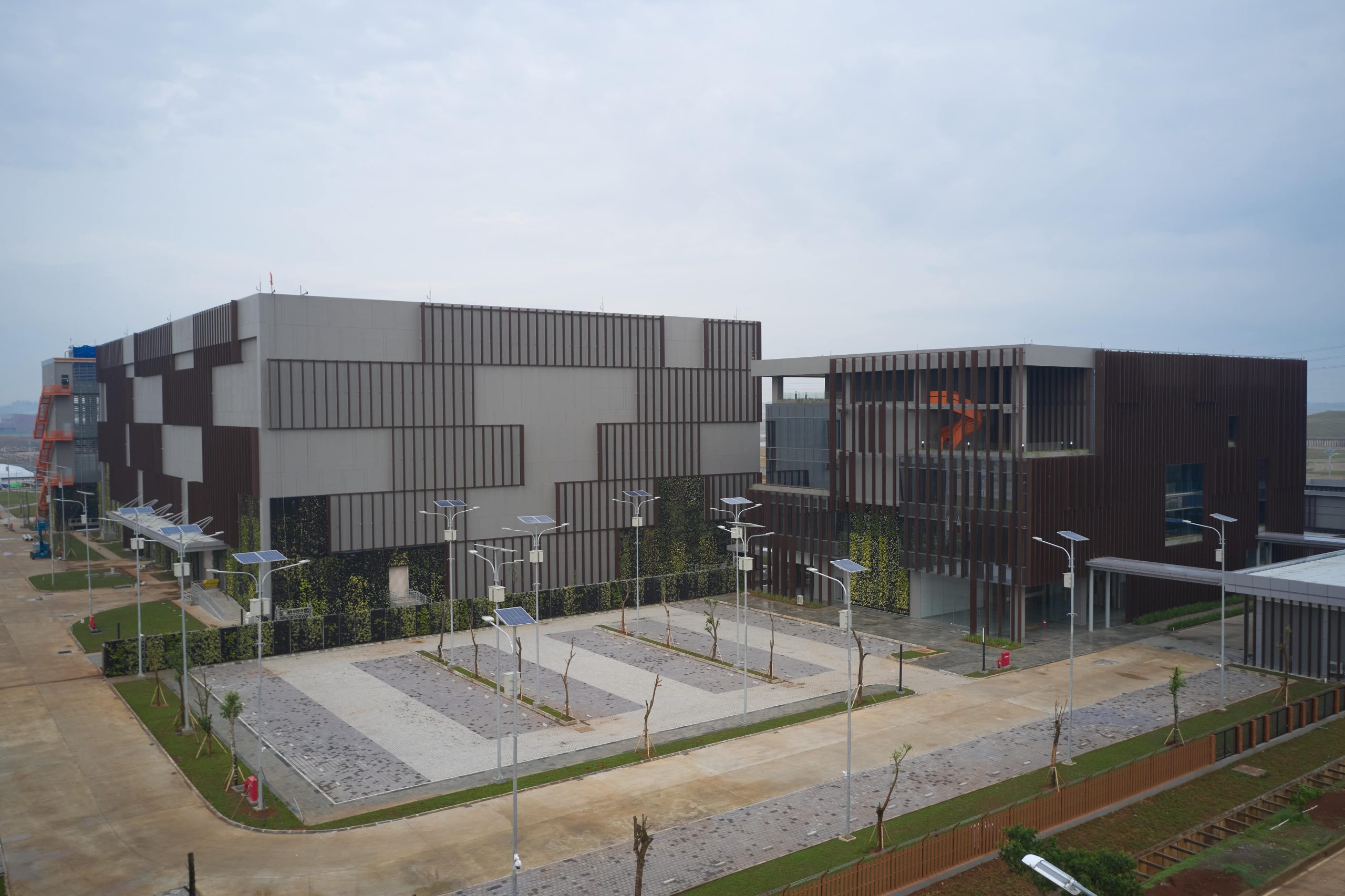 Hyperscale Data Center Batam Berbasis Energi Biru dan Ramah Lingkungan ...