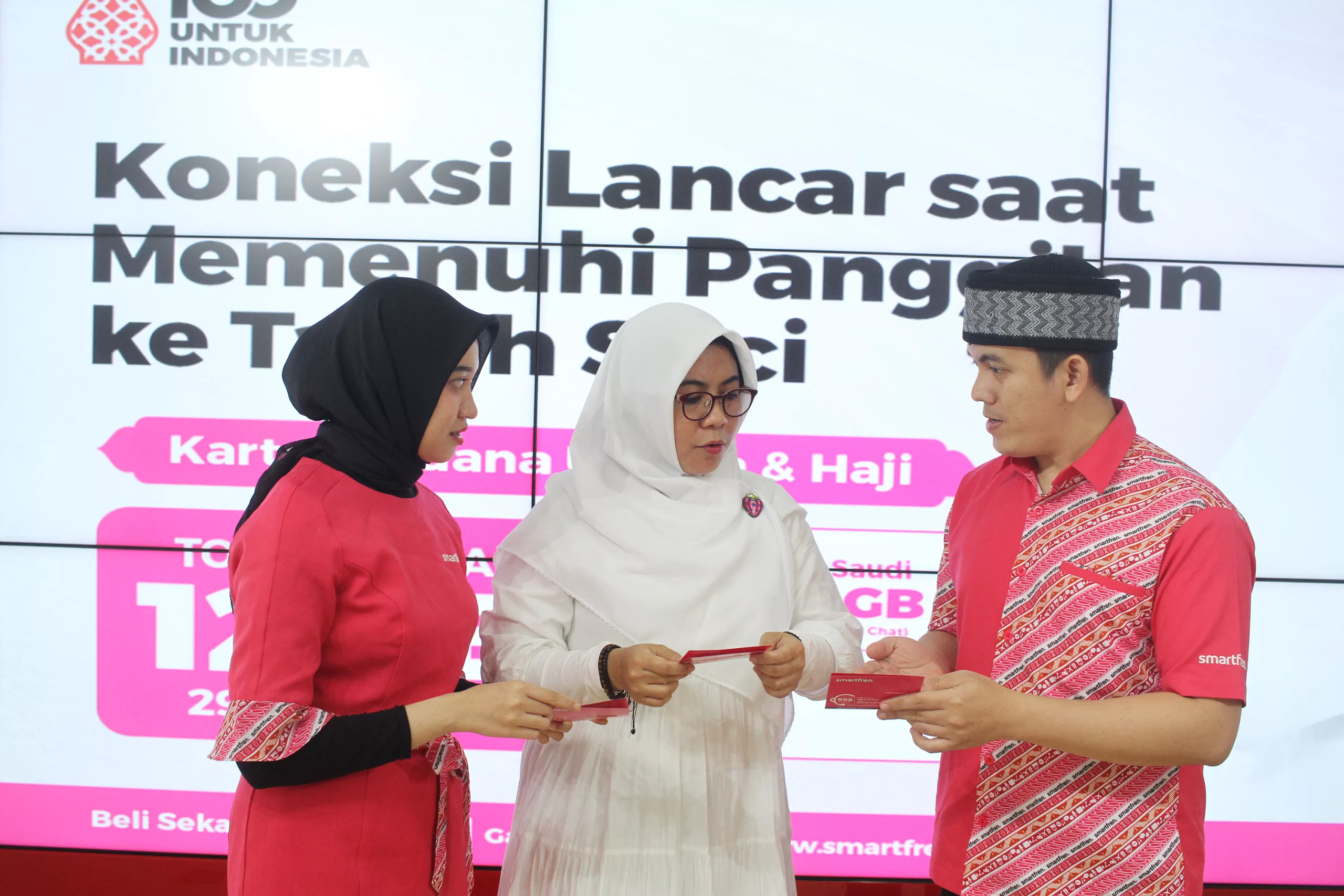 Smartfren Luncurkan Kartu Perdana Umrah dan Haji - Trendtech Indonesia