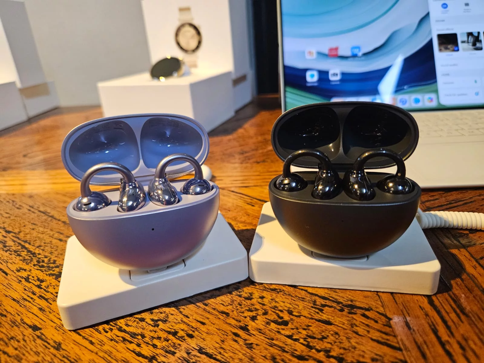 TWS Open-Ear Stylish Pertama "Huawei FreeClip" Resmi Diluncurkan di ...