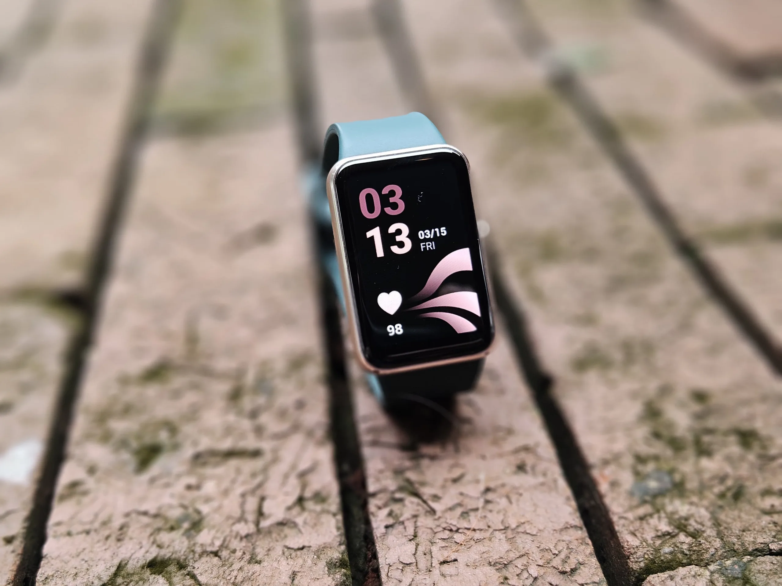 Review Samsung Galaxy Fit3: Smartband Ideal Buat Menemani Galaxy A ...