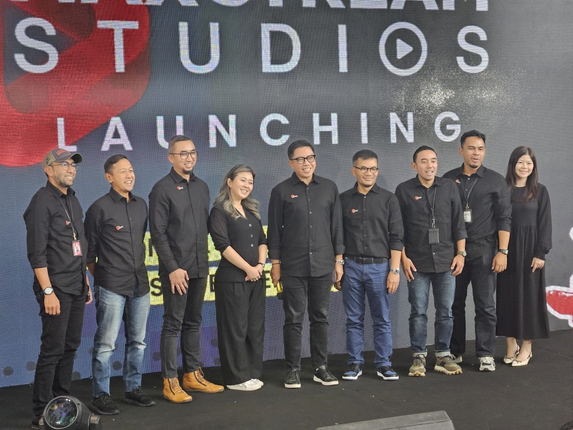 Dukung Kemajuan Industri Film Nasional, Telkomsel Luncurkan MAXStream ...